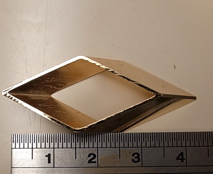 3 Pieces of Rhombus Geometric 17x5x43mm in 24k Gold Plating - Etsy