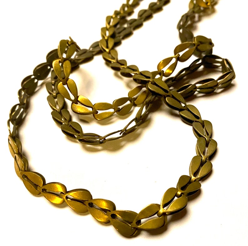 2 Feet Vintage Raw Brass Folded Chain Heart Shape 8x2.5mm | Etsy