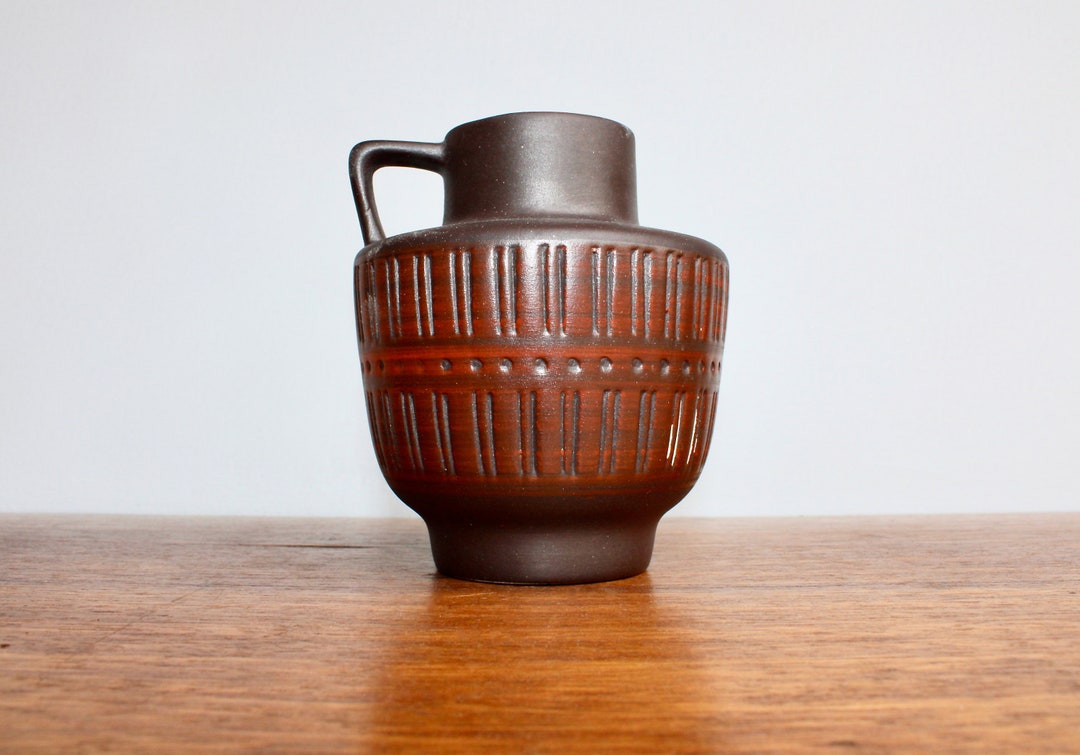 Marzi & Remy WGP - West German Pottery 2023/42R - Vellum Ochre Brown W ...