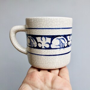 1999 Dedham Pottery the Potting Shed Out of Concord Massachusetts 350ml ...