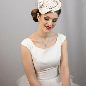 Ivory White Fascinator Hat Wedding Hat Bridal Hat Cocktail - Etsy