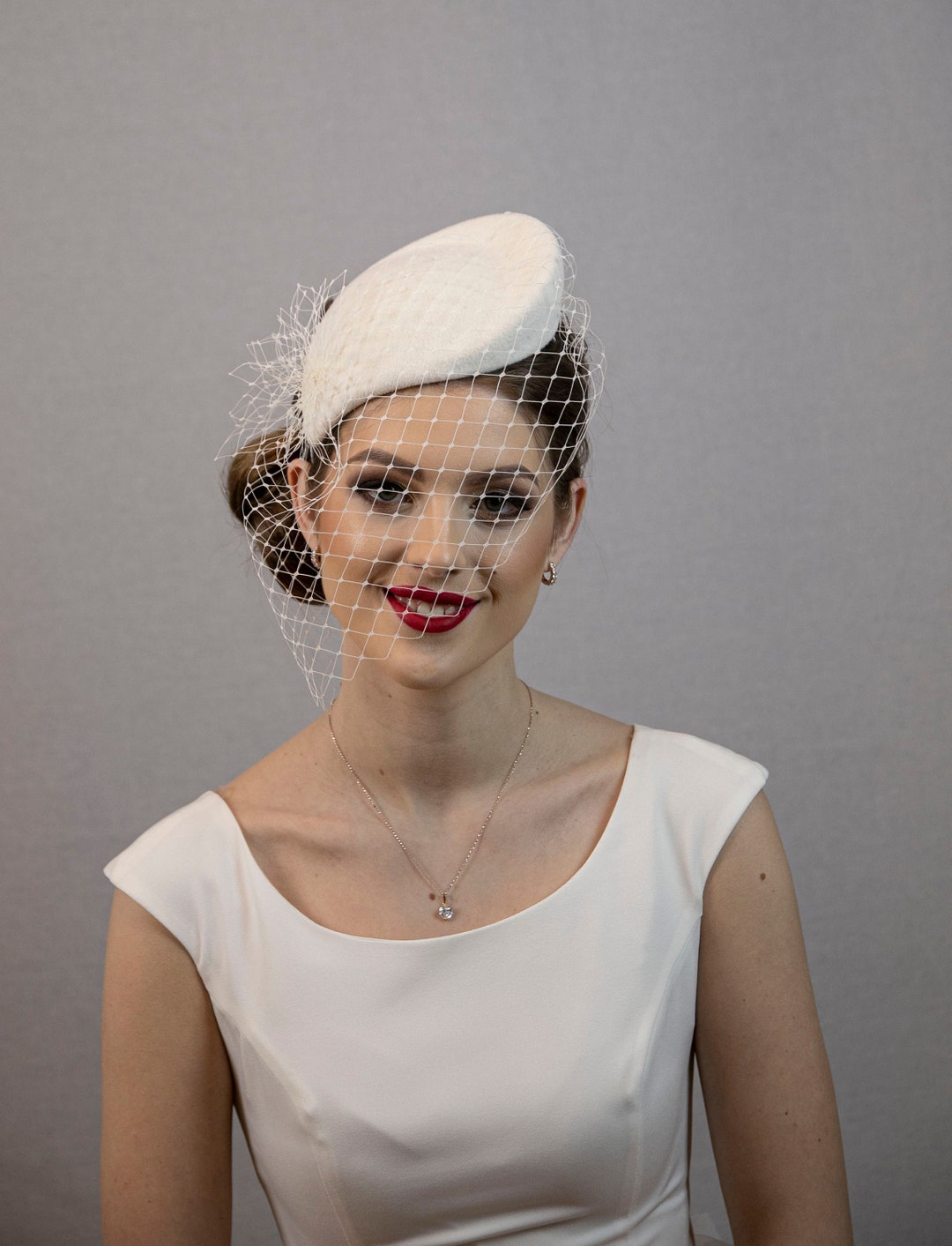 Light Ivory White or Cream White Wedding Hat. Made to Order. - Etsy