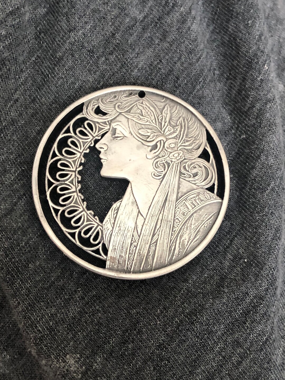 Alphonse Mucha - Laurel - GORGEOUS - Art Nouveau Cut Coin Pendant ...