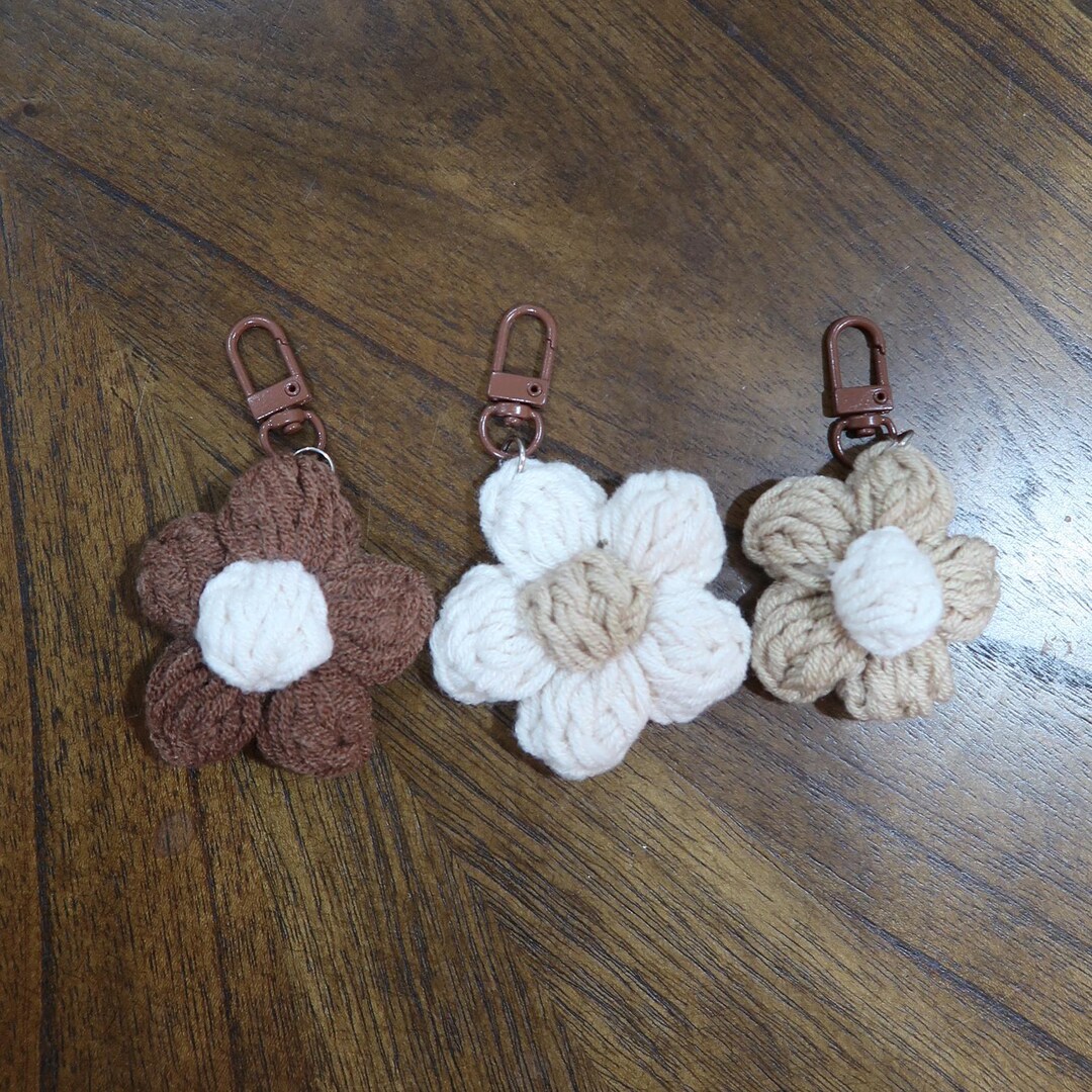Crochet Flower Keychain - Cute Flower Key Chain - Crochet Keychain ...