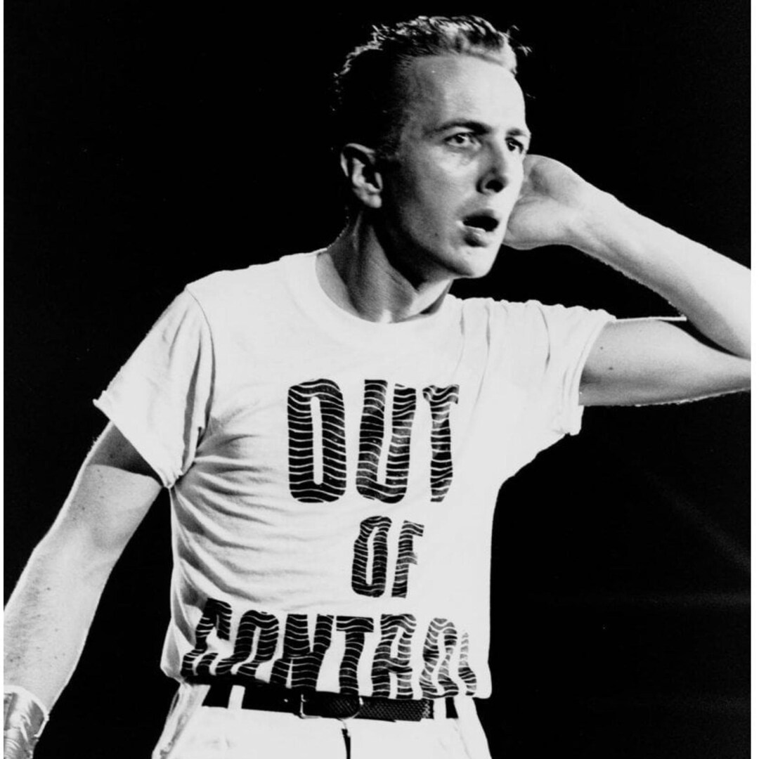 Joe Strummer Out of Control T-shirt, Classic Rock Graphic Tee, Punk Rock Apparel, 70s Music ...