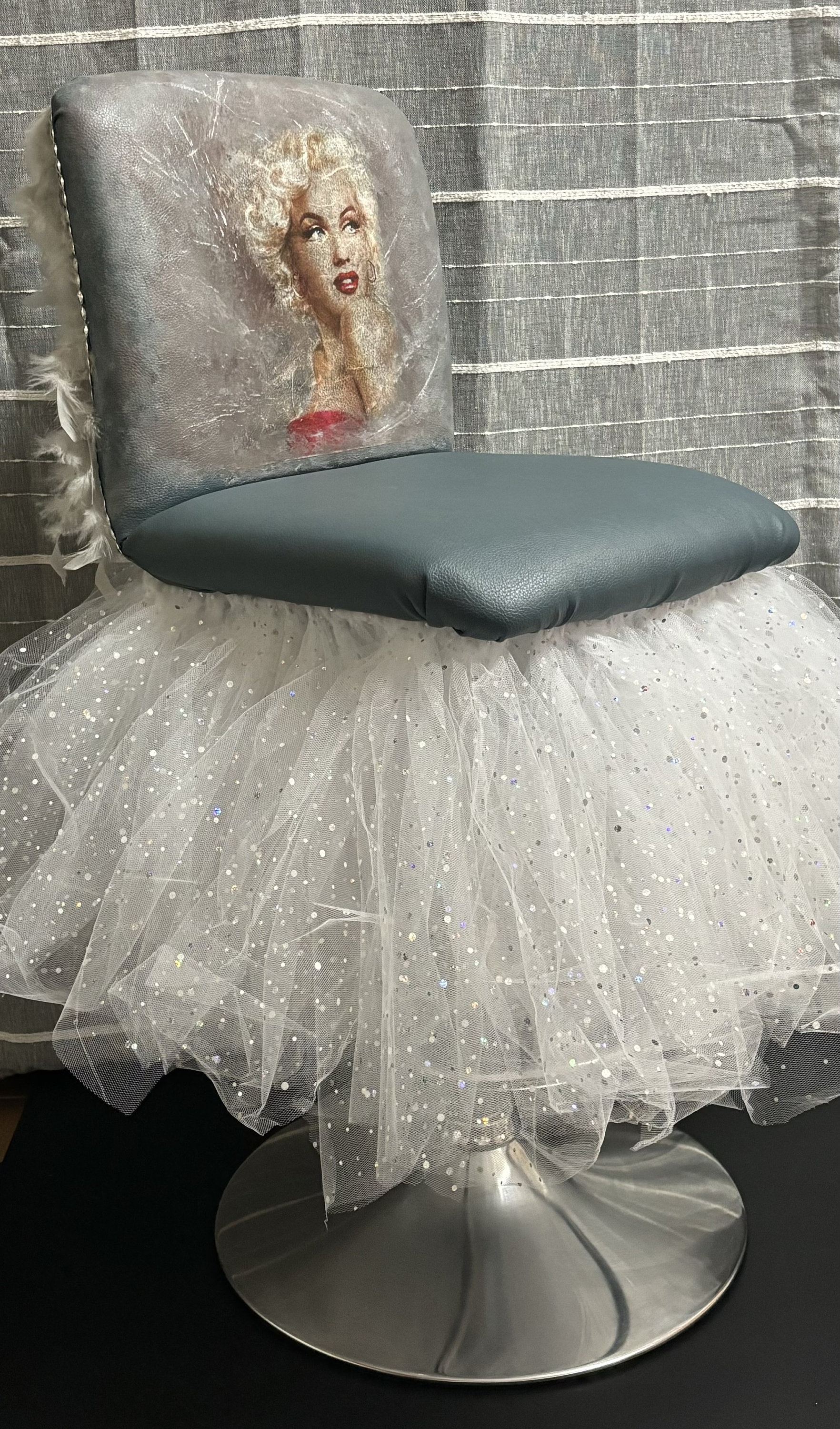 Marilyn Glam Chair - Etsy