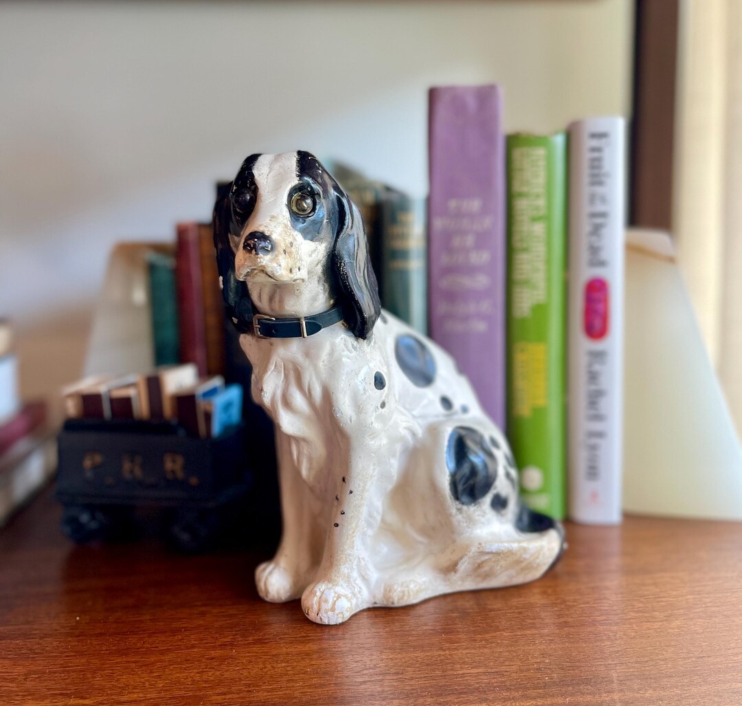 Antique Handmade Chalkware Spaniel Dog Statue – Vintage Plaster ...