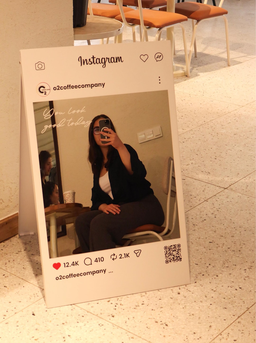Luxury Metal Selfie Frame Sign – Custom Social Media Display With QR ...