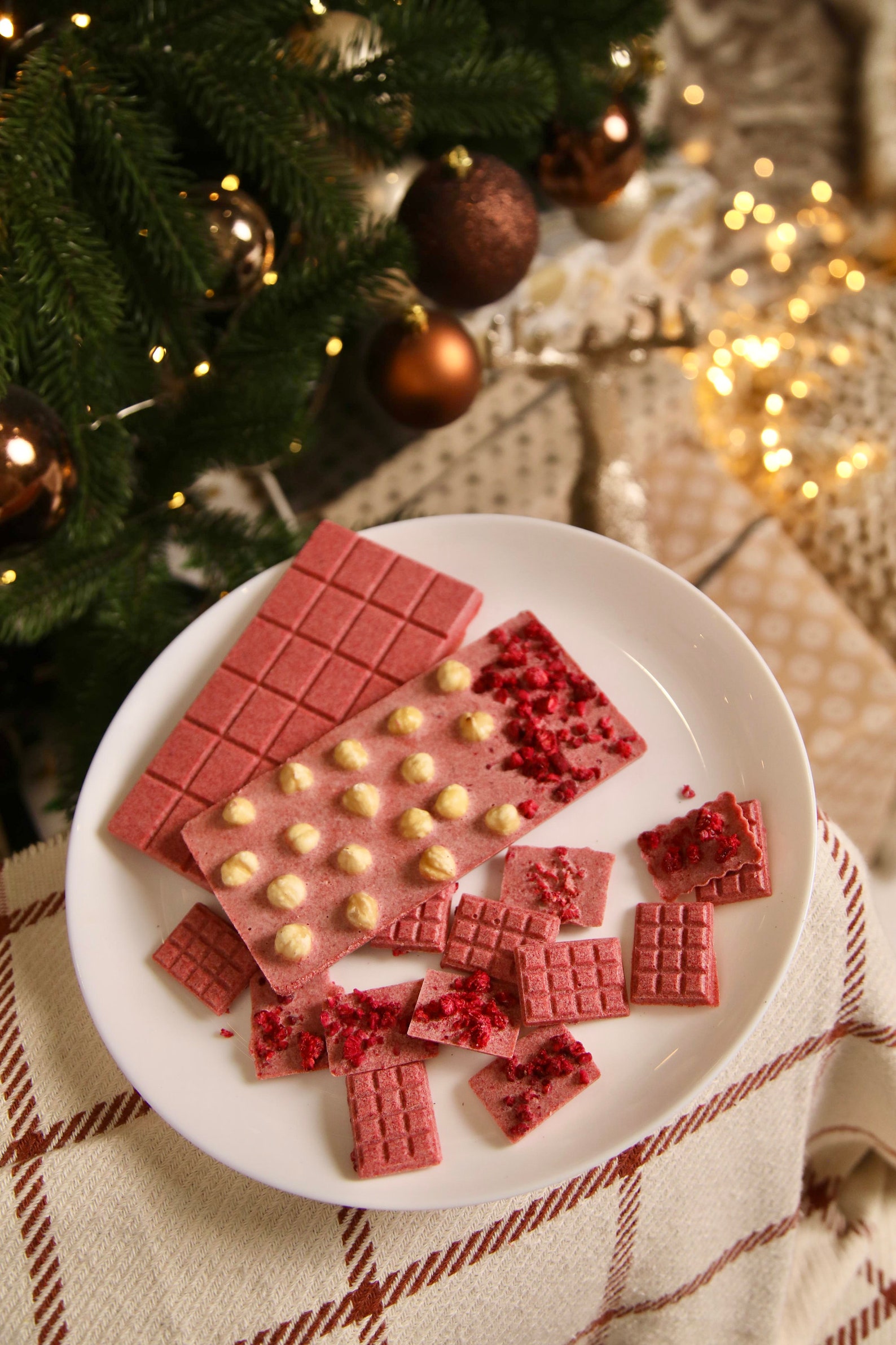 Berry Chocolate Making Set Do It Yourself, DIY Chocolate Bar Kit ...