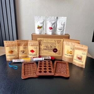 Berry Chocolate Making Set Do It Yourself, DIY Chocolate Bar Kit ...