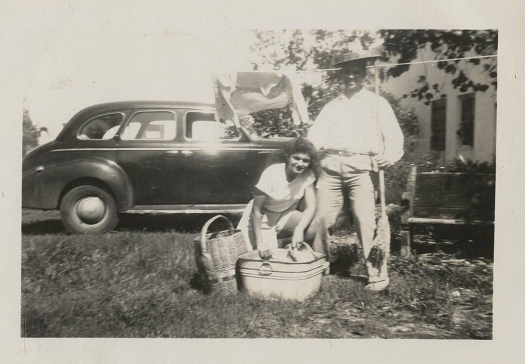 Original Vintage Photo Snapshot Man Woman Outdoors by Car Basket Wash Tub 1940s - Etsy