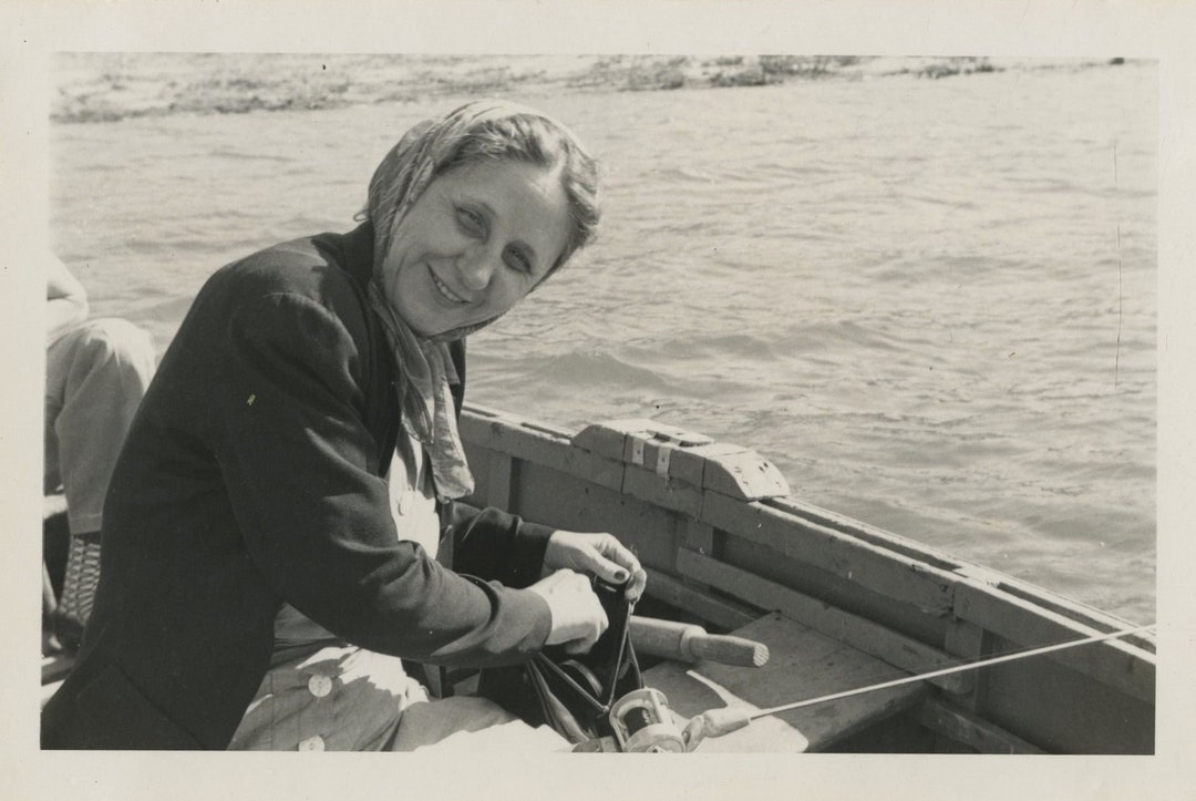 Original Vintage Photo Snapshot Woman in Boat Rowboat 1940s - Etsy