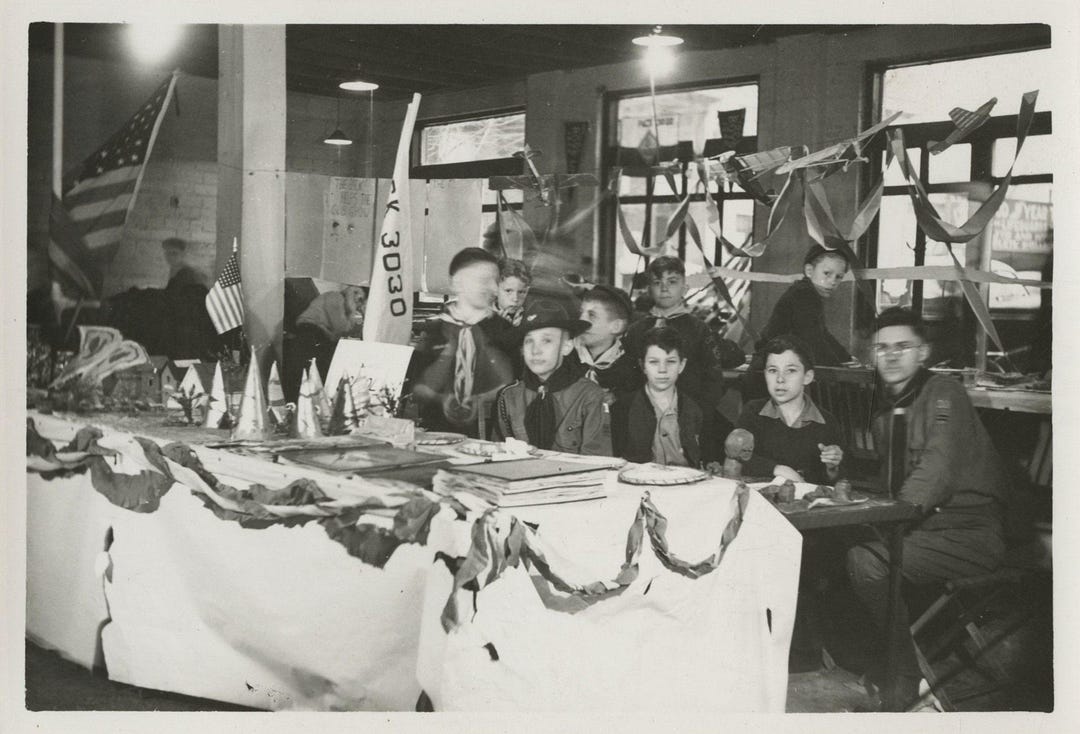 Original Vintage Photo Snapshot Boys Scouts at Table American Flags ...