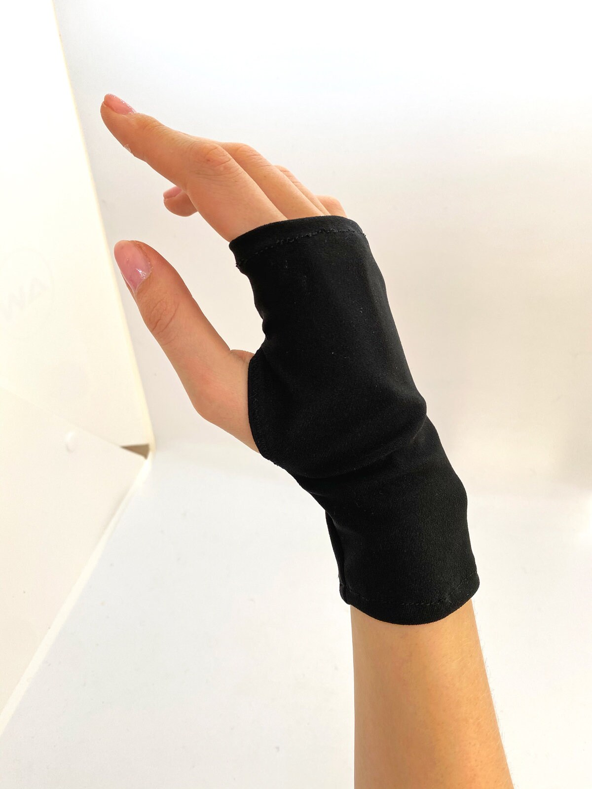 SPF 50 Black or White Stretch Fingerless Gloves. One Size Fits All. - Etsy