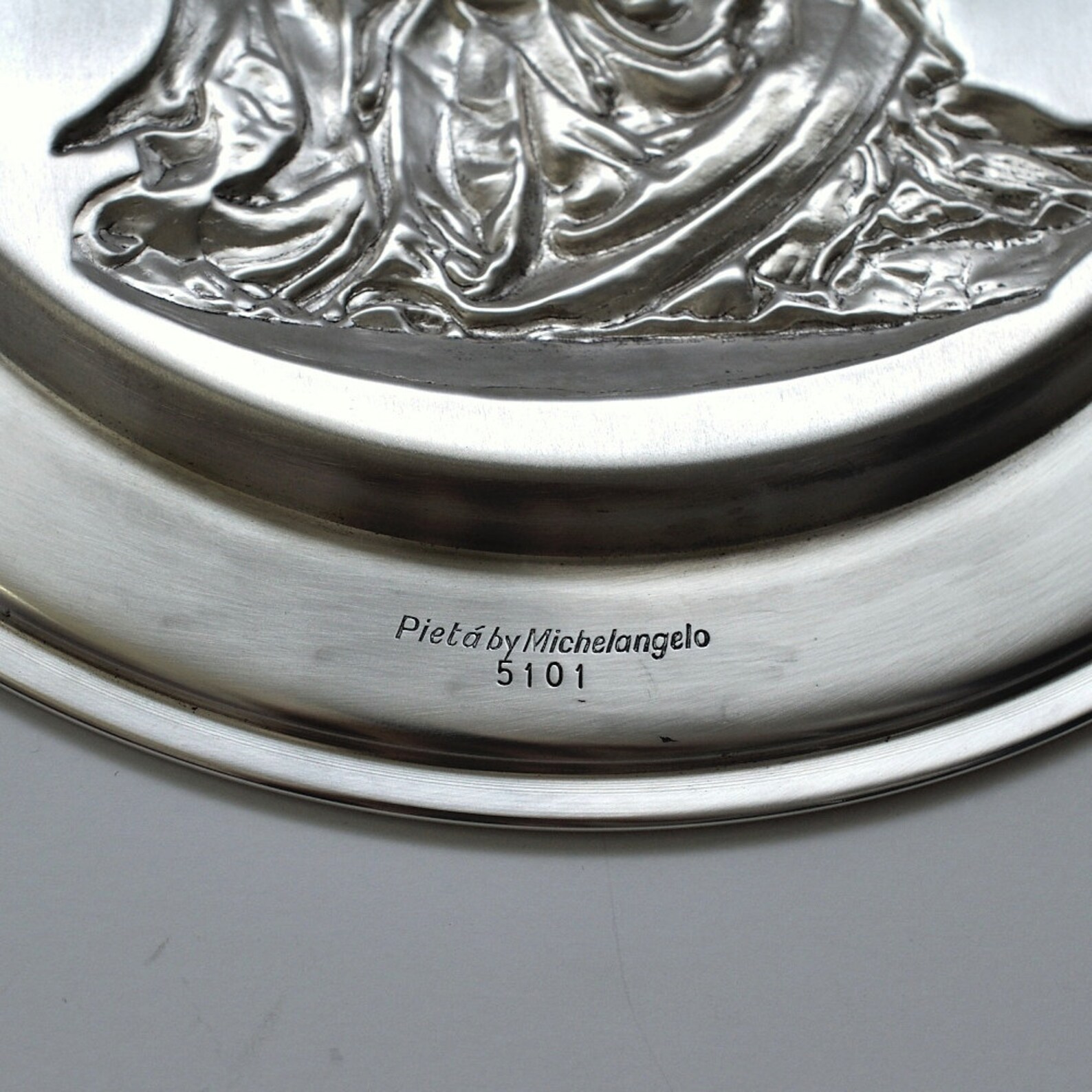 Vintage 375 Grams Sterling Silver Danbury Mint Pieta Michelangelo Plate ...
