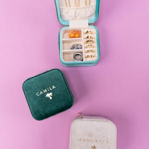 Personalized Italian Velvet Jewelry Case-necklace Ring Box-travel ...