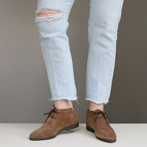 Deadstock, 1990's Buskens Honeycomb and Suede Boots // Women's Size 5-1 ...