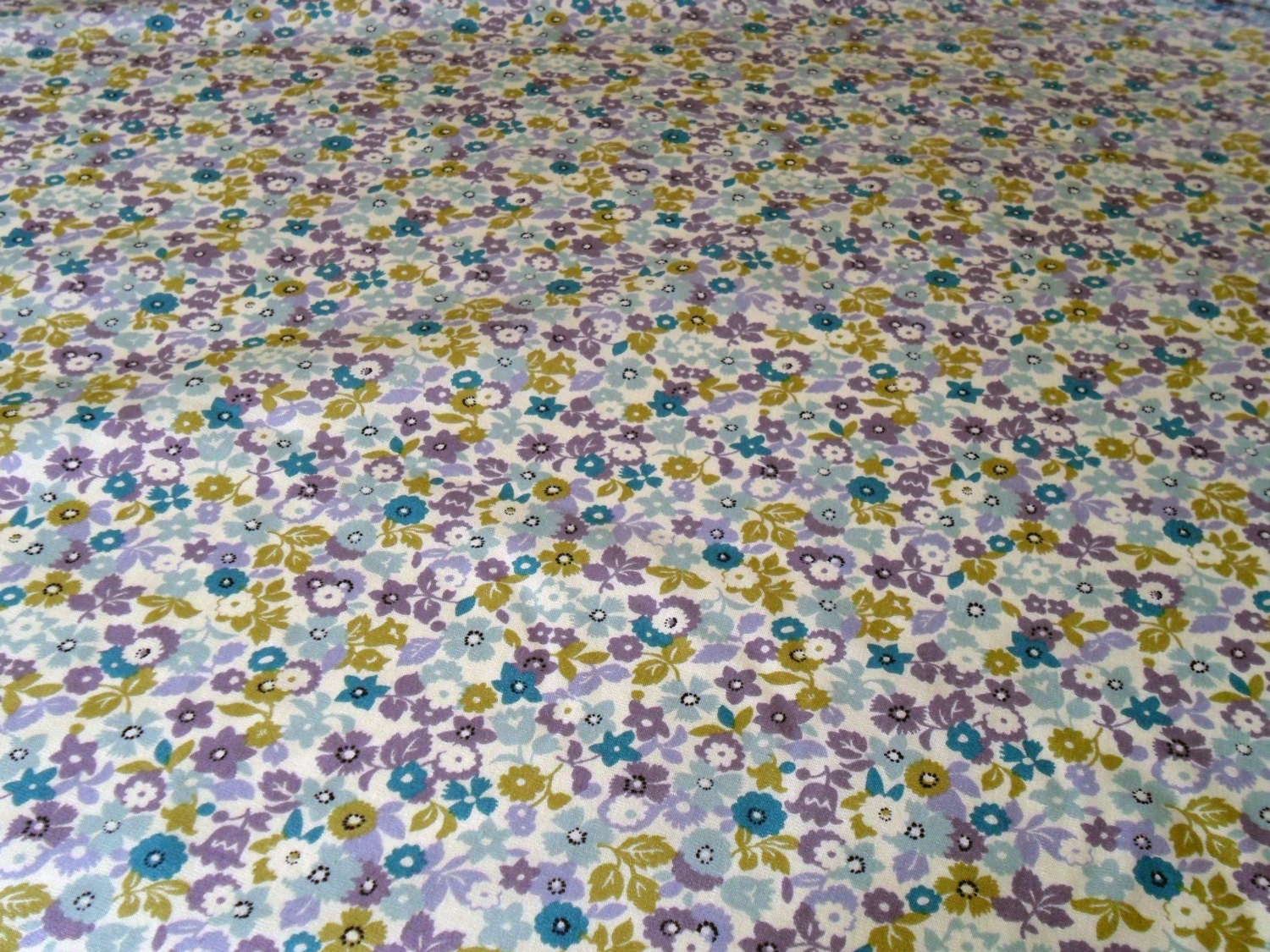 JAPANESE Multi Color Calico Floral Cotton Fabric. 45" Wide. 1/2 Yard - Etsy