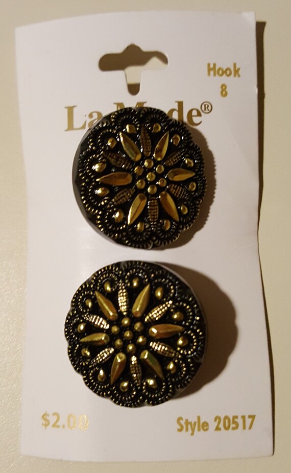 Black Gold 1 button. La Mode. 2 buttons a card. | Etsy