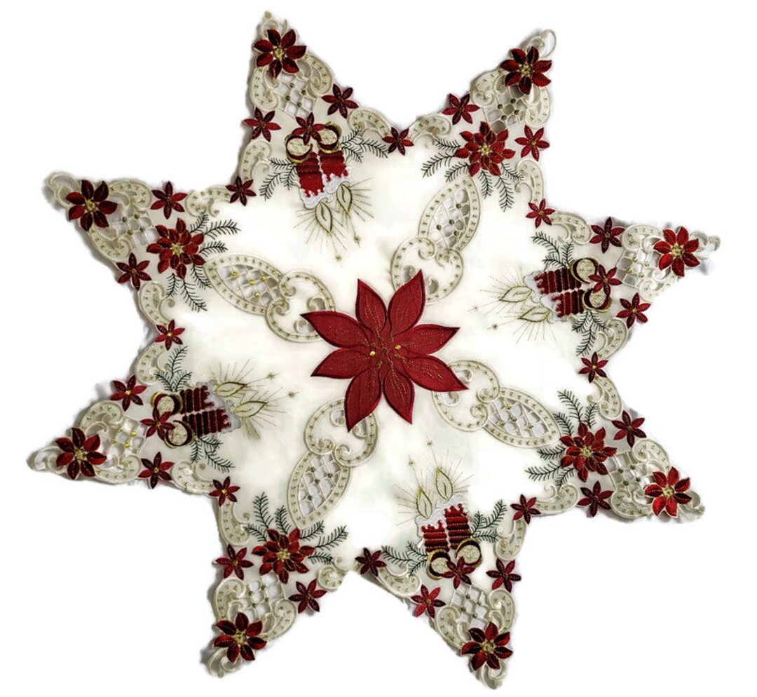 Christmas Holiday Star Shaped Table Topper or Large Doily With Antique ...