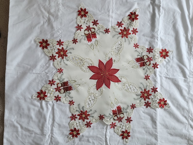 Christmas Holiday Star Shaped Table Topper or Large Doily With - Etsy