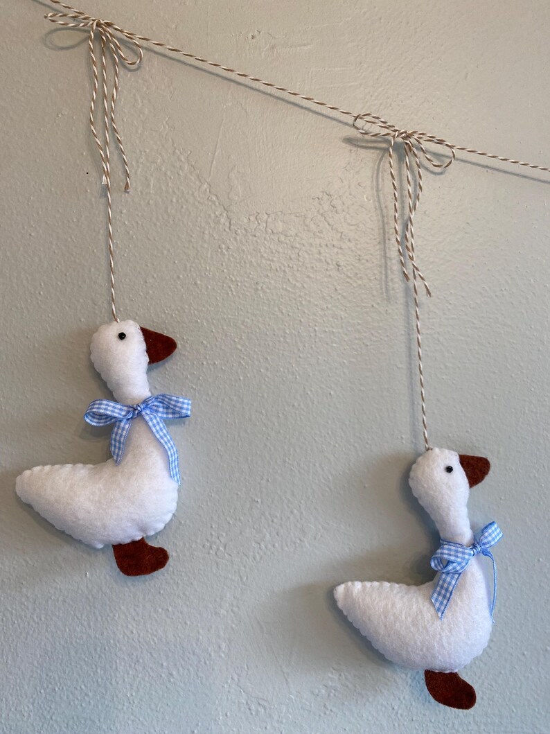 Felted Goose Bow Garland - Etsy