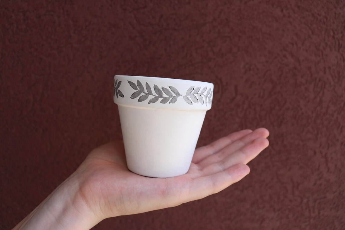 Spooky Halloween Spider Web Planter | White Flower Pot and Saucer ...