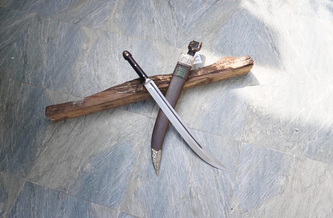 Hand Forged Nepalese Scimitar Sword, Carbon Steel Blade, Leather Sheath ...