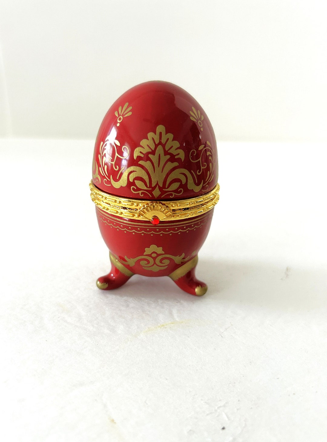 Vintage Porcelain Footed Egg Quartz Clock Maroon - Etsy