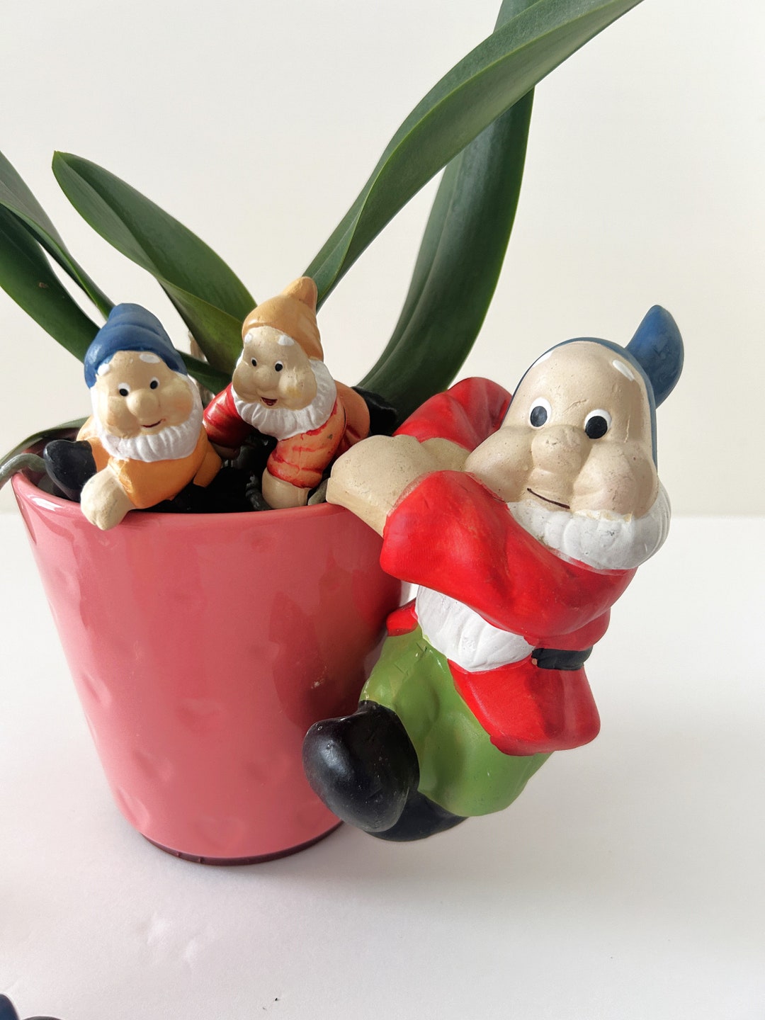Vintage Ceramic Pot Hugger Garden Nome's Set of 7 - Etsy