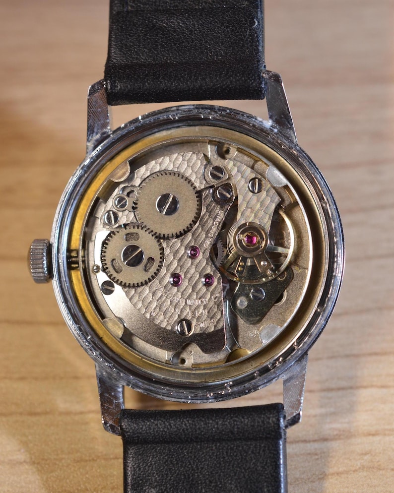Vintage 1970s Waltham Swiss Mechanical Watch: Black Leather Strap, NALC ...