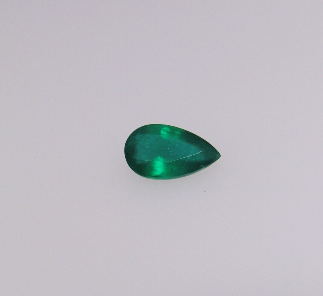 Pear Natural Emerald, Lovely Green Color, .97 of a Carat 025-04-001 - Etsy