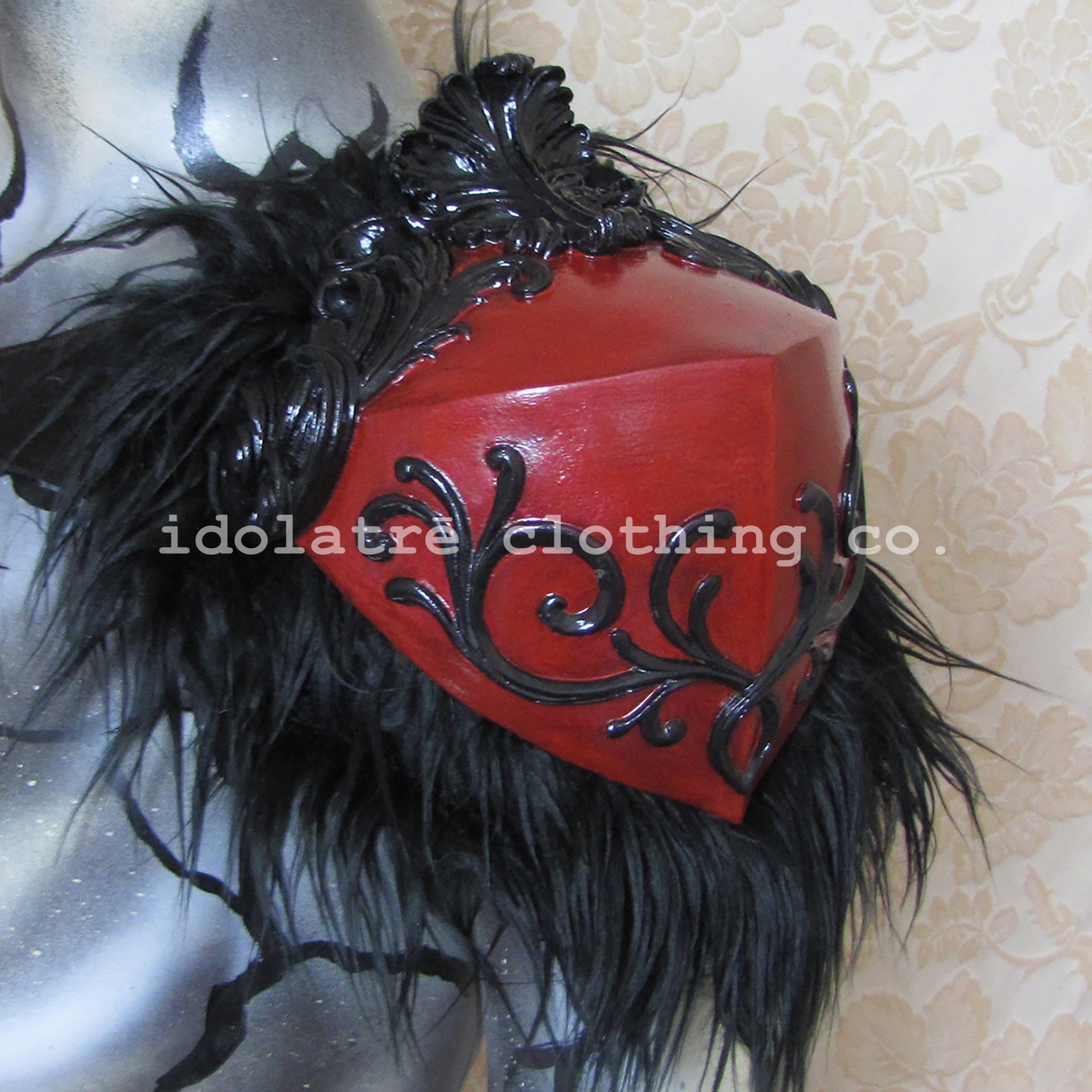 Rococo Filigree Fur Lined Pauldron Armor | Etsy