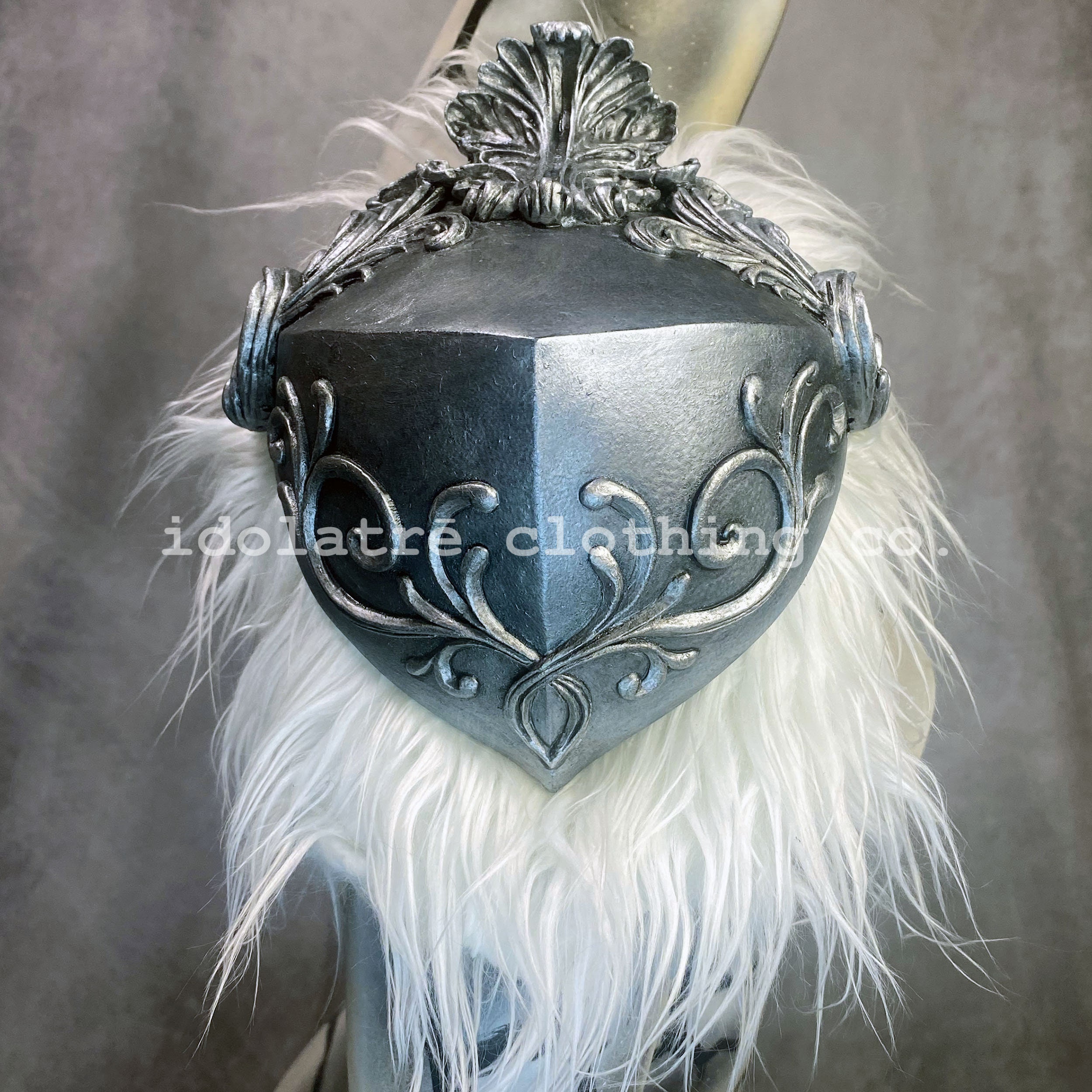 Rococo Filigree Fur Lined Pauldron Armor | Etsy