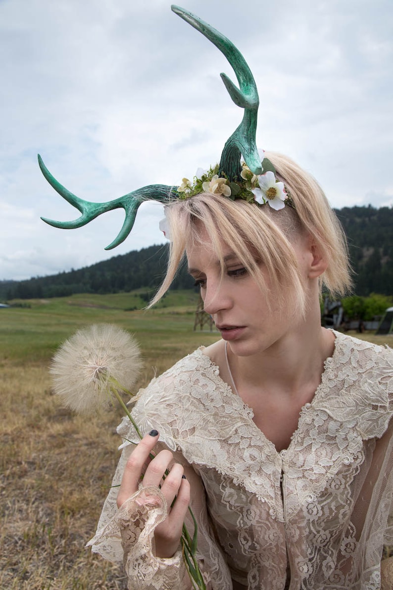 6 Point Antler Flower & Foliage Headpiece - Etsy