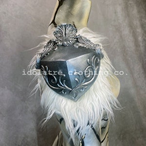 Rococo Filigree Fur Lined Pauldron Armor - Etsy