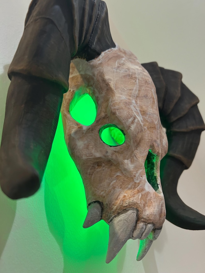 12” Glowing Deathclaw Skull Remote Control 16 Colour - Etsy