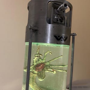 Alien Facehugger Stasis Tube Lamp LED Remote Control 16 Colour - Etsy