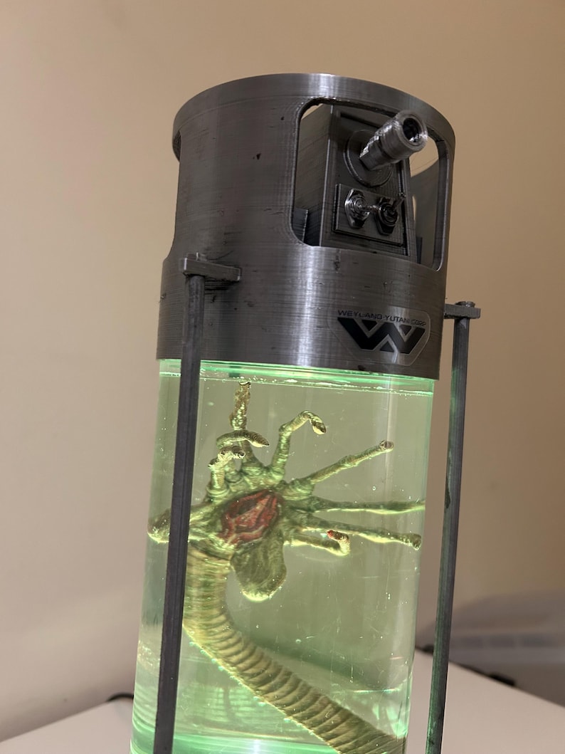 Alien Facehugger Stasis Tube Lamp LED Remote Control 16 Colour - Etsy