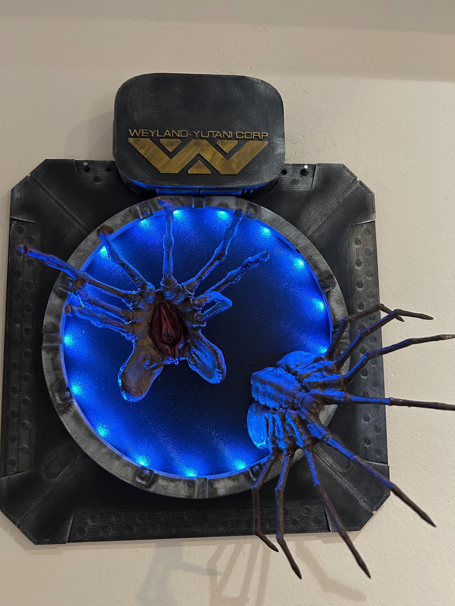 Alien Facehuggers Vent Wall Hanger LED Remote Control 16 Colour - Etsy