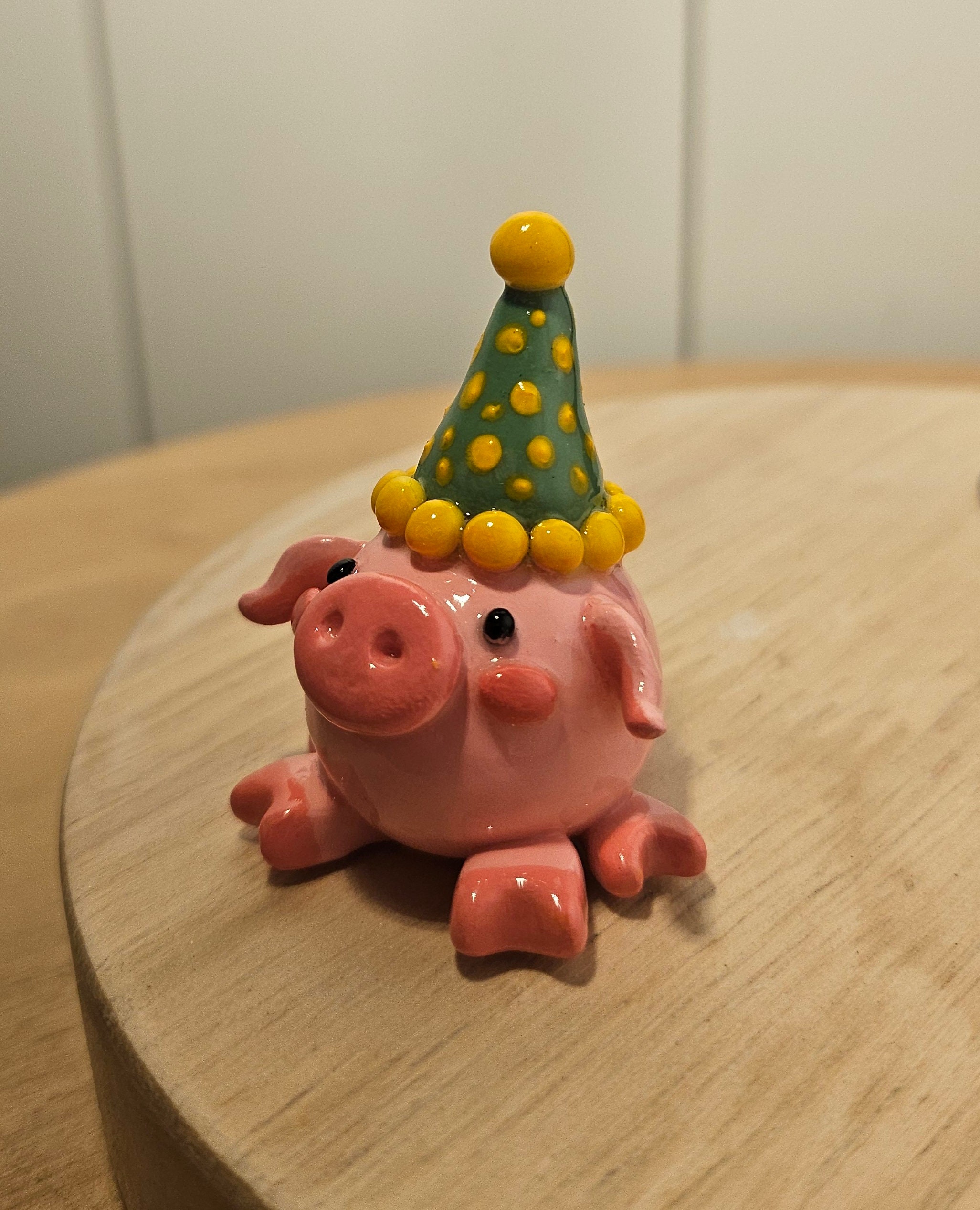 Cute Pig With Party Hat Clay Figure Desk Friend Buddy Pig Pink Desk ...