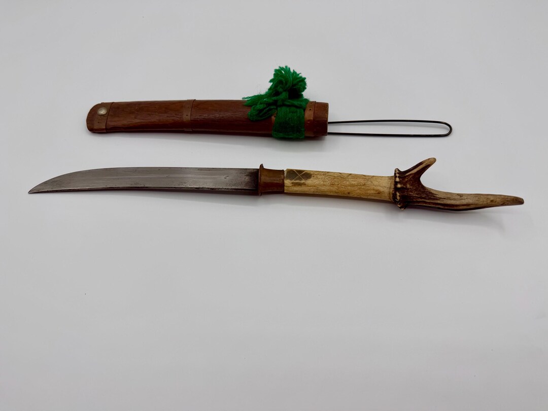 Mandau Antler Dagger Knife From the Dayak People of Borneo Indonesia ...