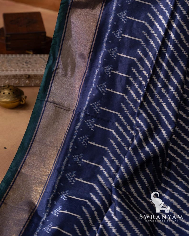 Handwoven Navy Blue Silk Ikat Saree | Pochampally Zari Border - Etsy