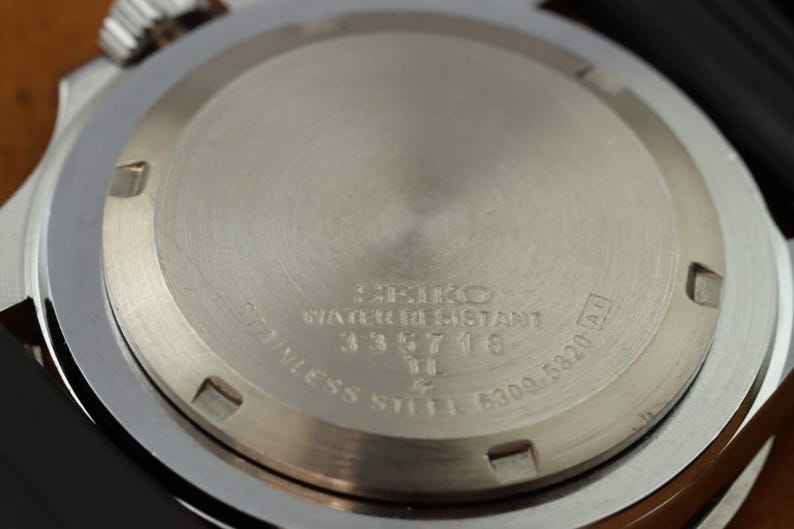 Vintage Refurbished Seiko 5 Red Arabic Dial Rotating Bezel Tool Watch ...