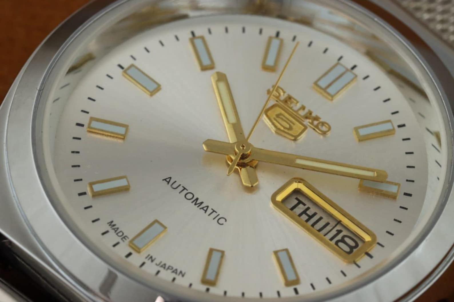 Vintage Refurbished Seiko 5 Silver Amazing Dial Men's Working Wrist ...