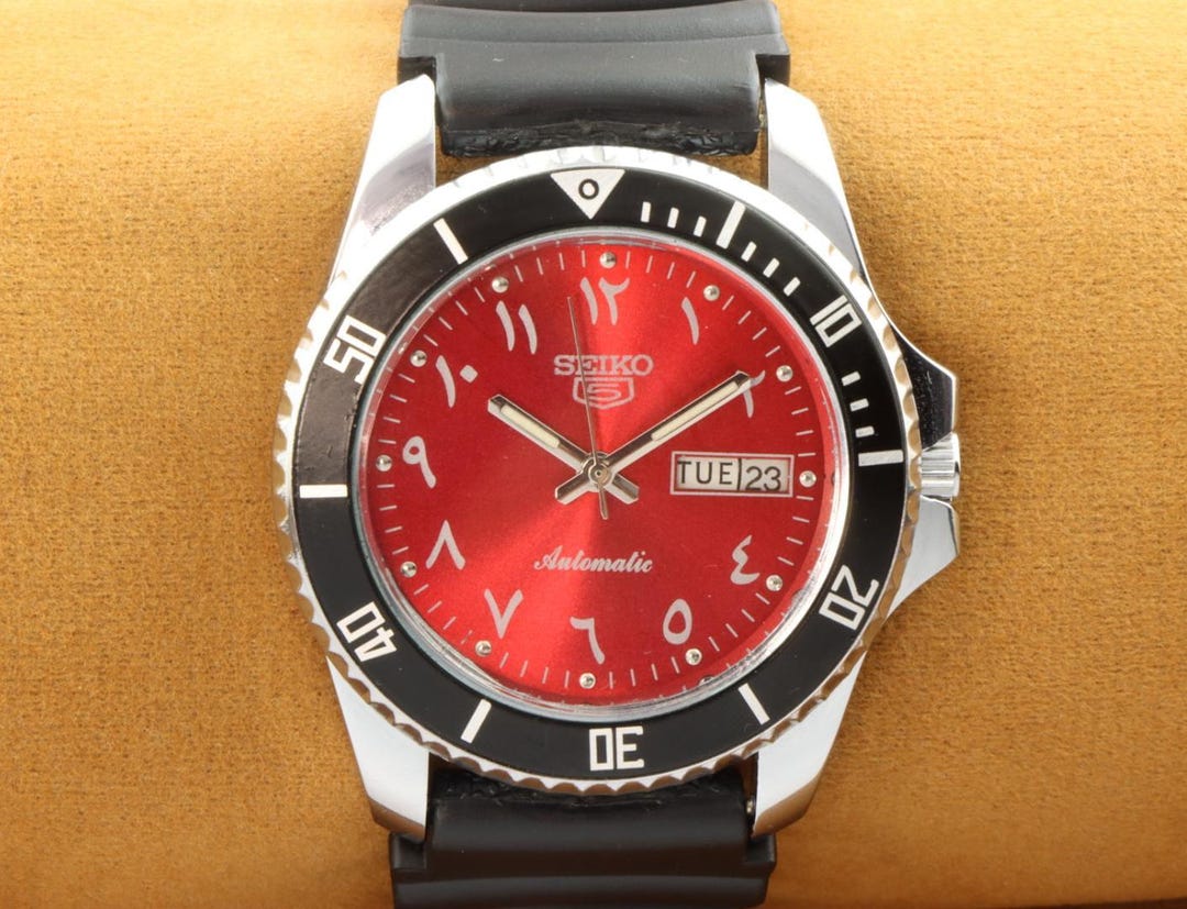Vintage Refurbished Seiko 5 Red Arabic Dial Rotating Bezel Tool Watch ...