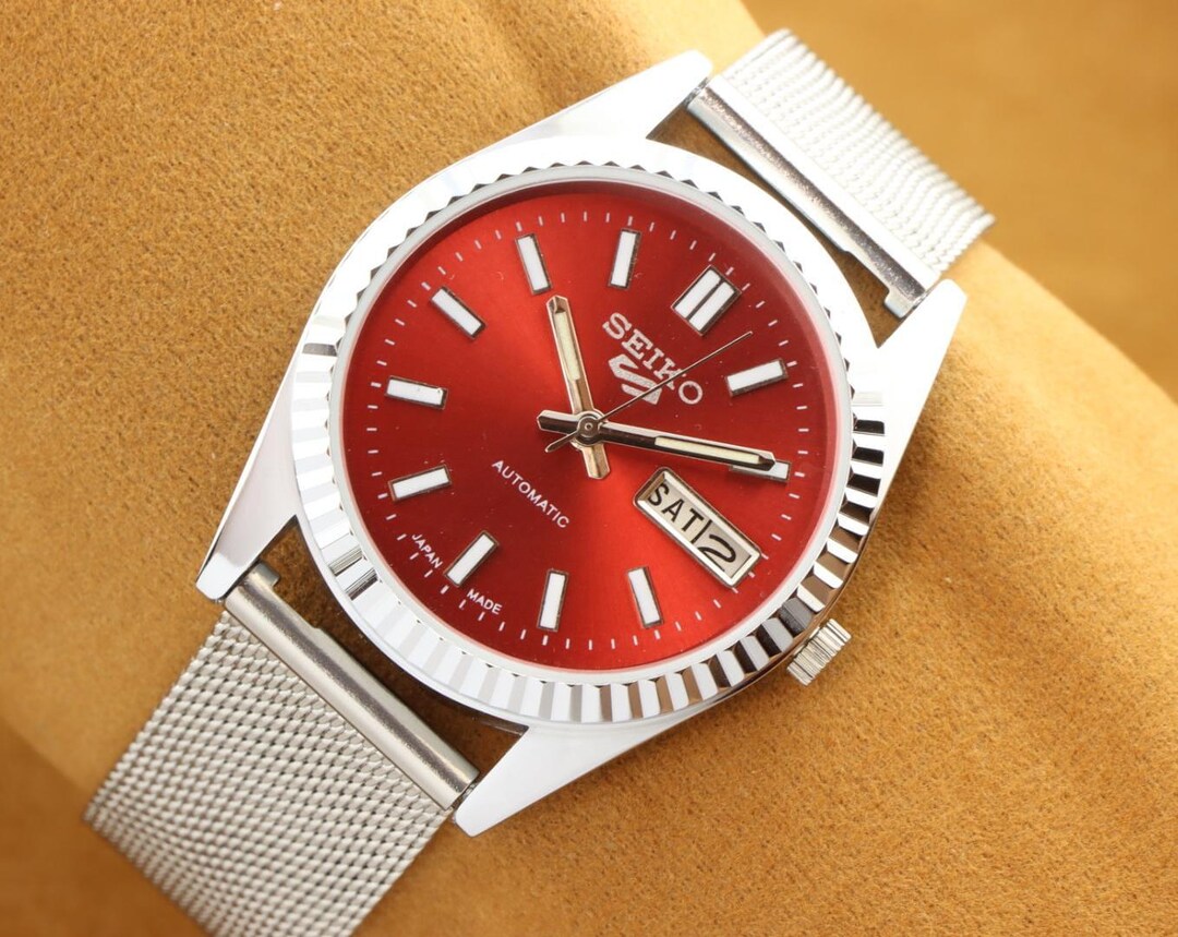 Vintage Refurbished Seiko 5 Red Dial Stainless Steel Men's Working ...