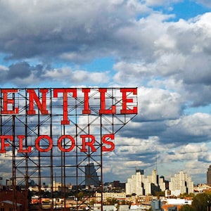 Kentile Floors Brooklyn Sign Men's Tee in Grey M - Etsy