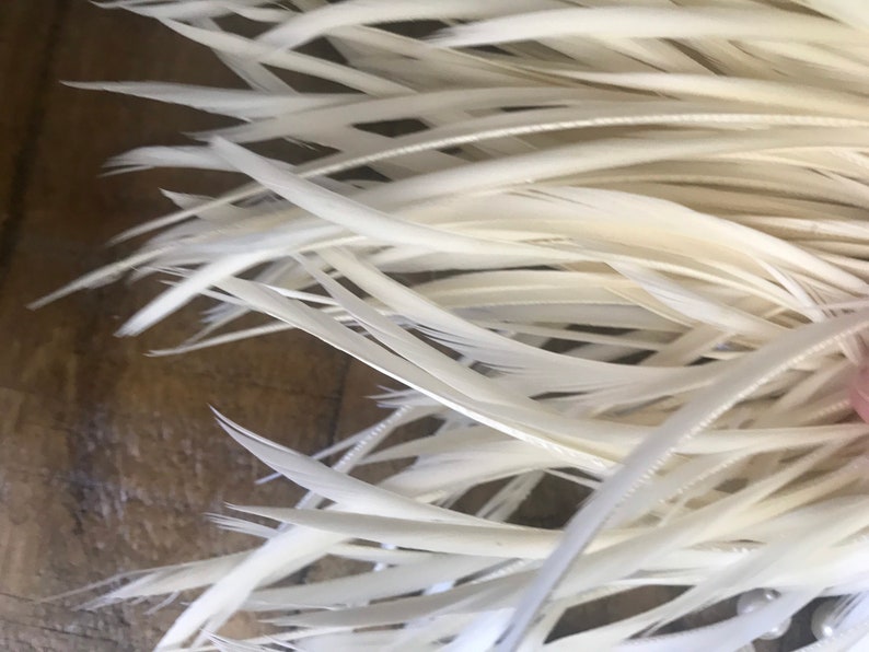 GOOSE BIOT FEATHERS Cream / 760 - Etsy