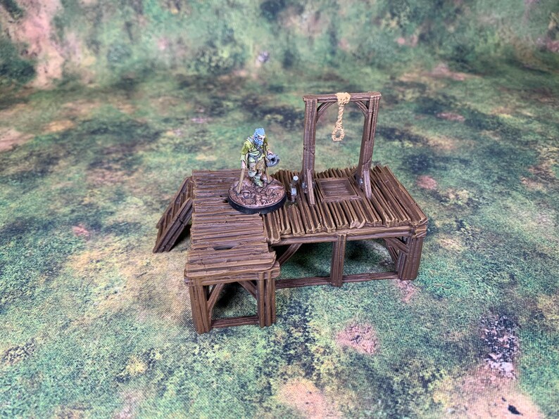 Miniature Gallows Set | Place of Execution Scatter | Impaled Skeletons ...